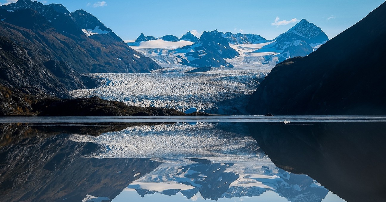 Glacier Lake with Water Taxi and Hike | Kachemak Bay Adventures